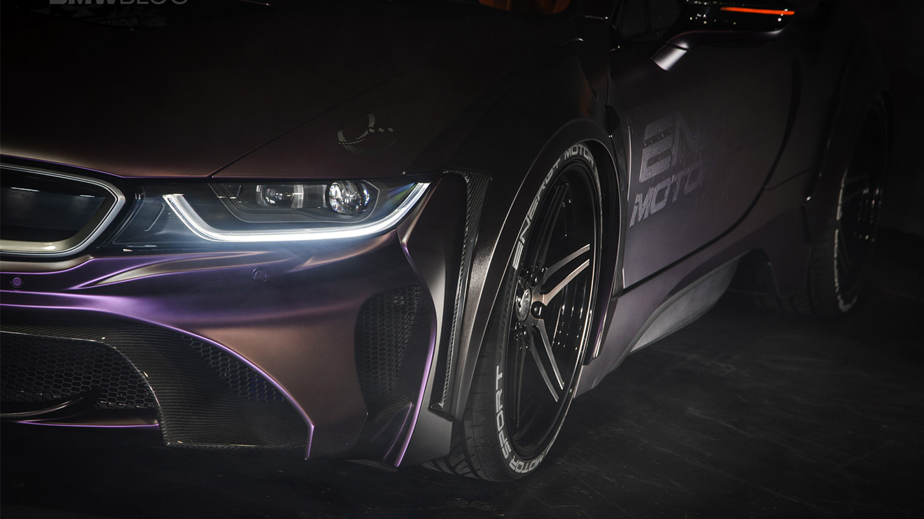 Batman'in yeni "otomobiliyle" tanışın: BMW i8 Evo Dark Knight Edition - LOG