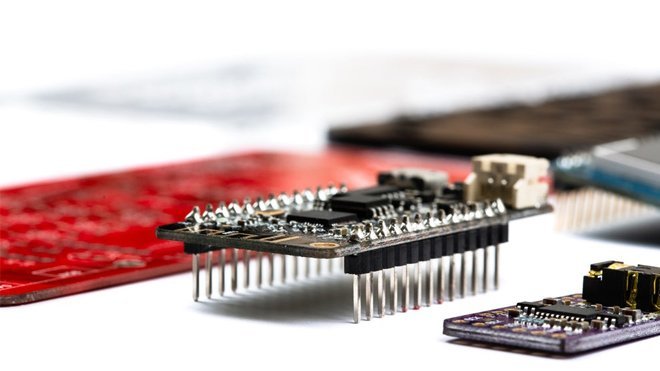 Kendi kendinize cep telefonu yapabileceğiniz kit: MakerPhone [Video] - LOG