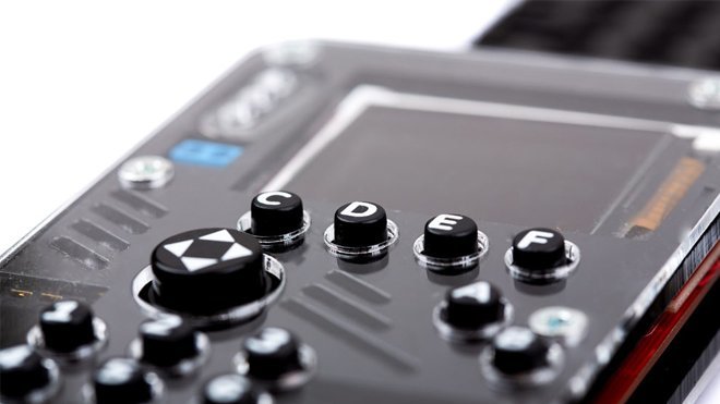 Kendi kendinize cep telefonu yapabileceğiniz kit: MakerPhone [Video] - LOG