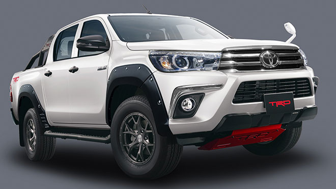 Yarışçı genleriyle çok daha agresif; Toyota Hilux Black Rally Edition - LOG
