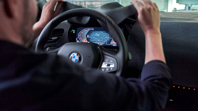 2020 BMW 1 Serisi için gelen resmi parçalarla heyecan başlıyor - LOG