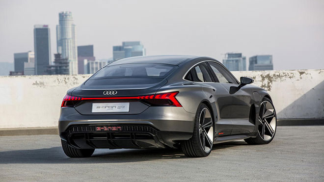 Avengers Endgame'de fark edilen ilginç Audi e-tron GT concept detayına ...