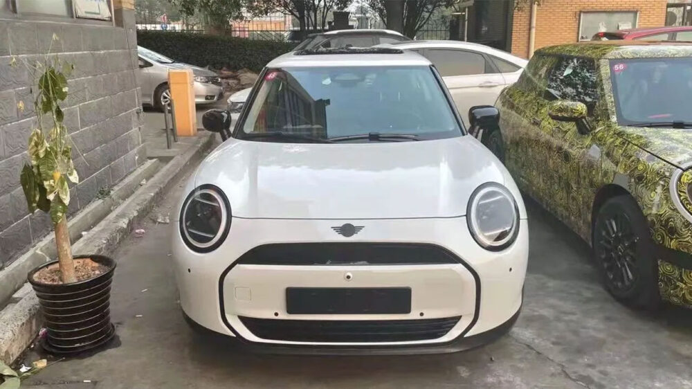 Modern tasarımıyla 2023 Electric Mini Cooper S ortaya çıktı - LOG