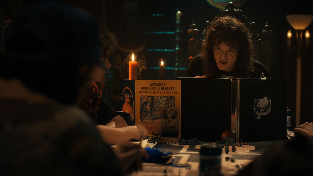 Netflix, Stranger Things 4. sezon için yeni fotoğraflar paylaştı - LOG