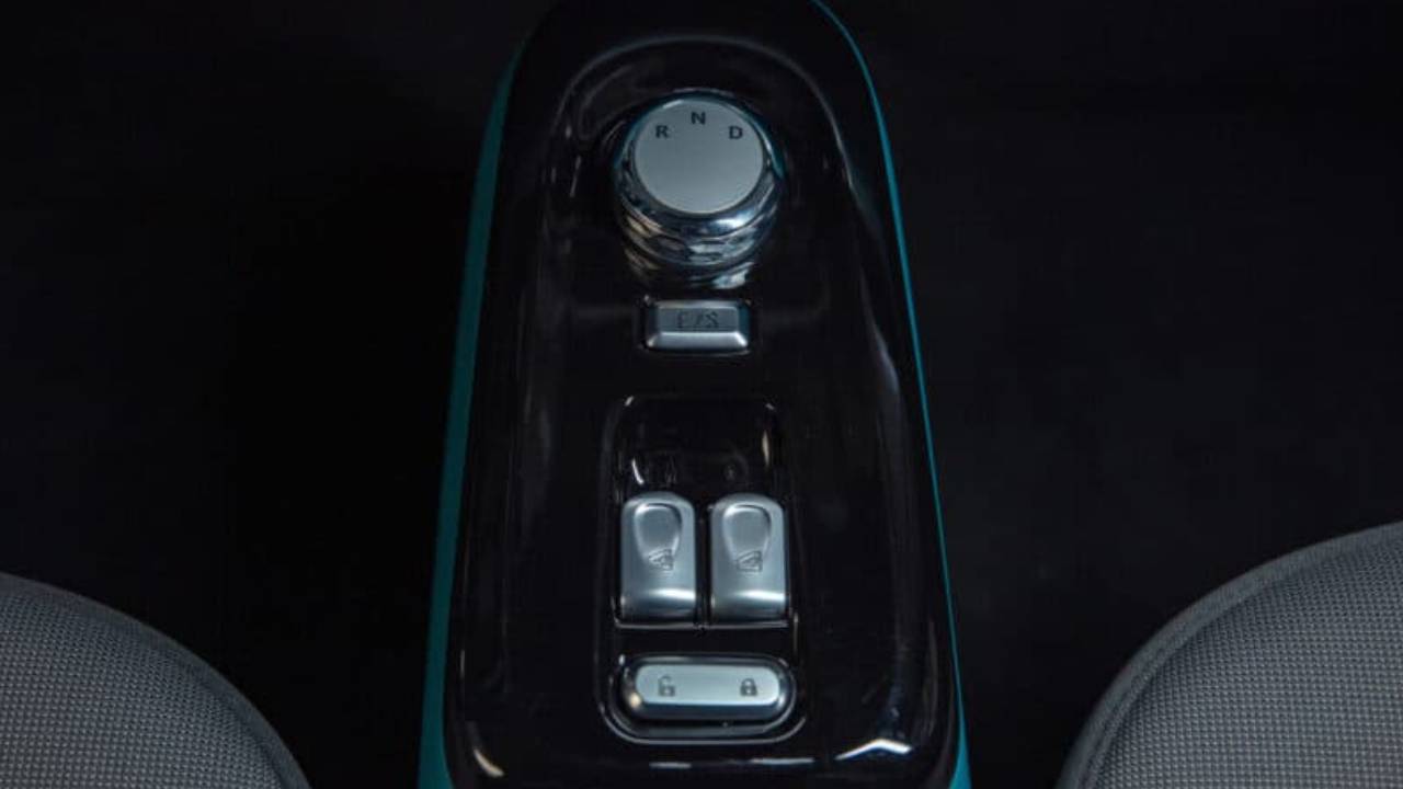 Changan Lumin Corn; 300 kilometre menzil iddialı mini elektrikli - LOG