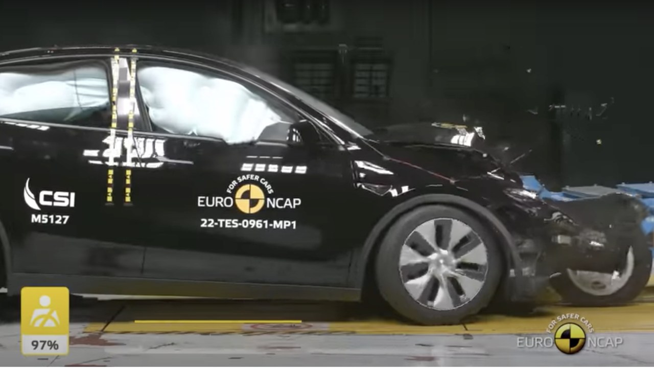 Tesla Model Y Euro Ncap Sonuçlarıyla Göz Dağı Verdi Log