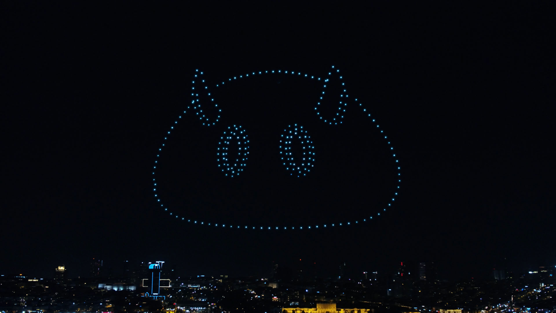 Genshin Impact için Türkçe dil desteği drone gösterisiyle kutlandı