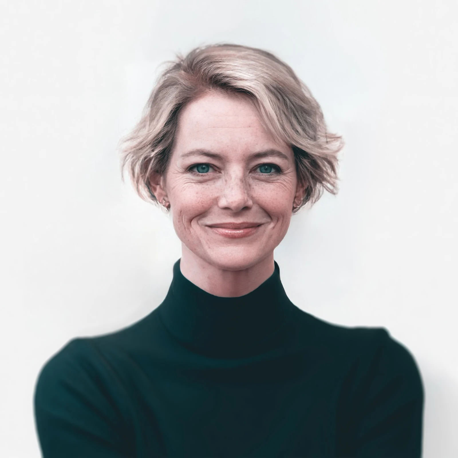 Alper Yeşiltaş, yapay zekâ ile ünlü isimleri yaşlandırdı [Galeri]