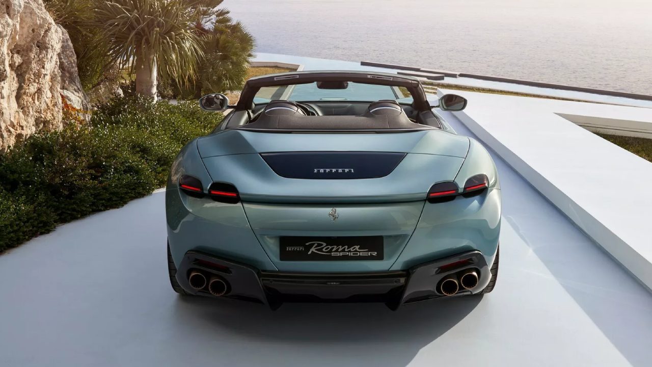 Ferrari Roma Spider; F430 döneminin ardından ilkleri getirdi - LOG