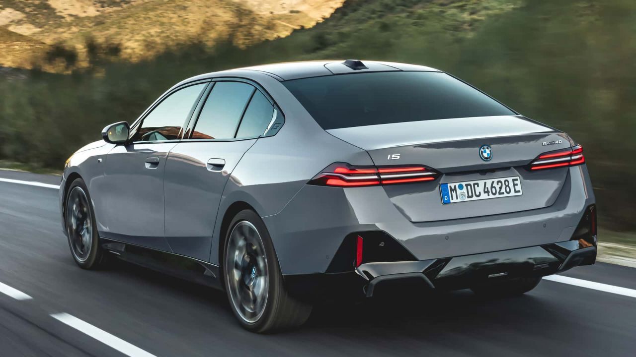 Yeni nesil BMW 5 Serisi tüm merak edilenleriyle tanıtıldı - LOG