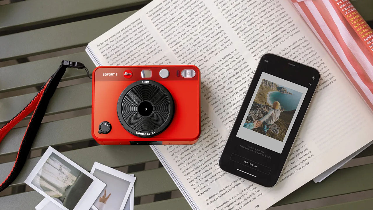 Ufak boyutlu yeni şipşak fotoğraf makinesi: Leica Sofort 2 - LOG