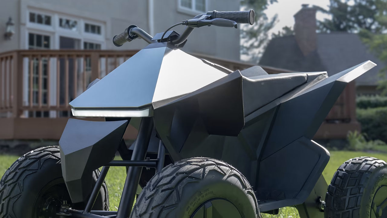 Çocuklara özel Tesla Cyberquad yeniden satışa çıktı - LOG
