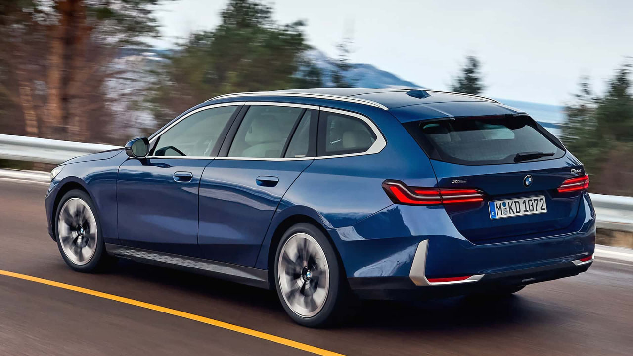 2025 BMW i5 Touring ve 5-Serisi Touring tanıtıldı - LOG