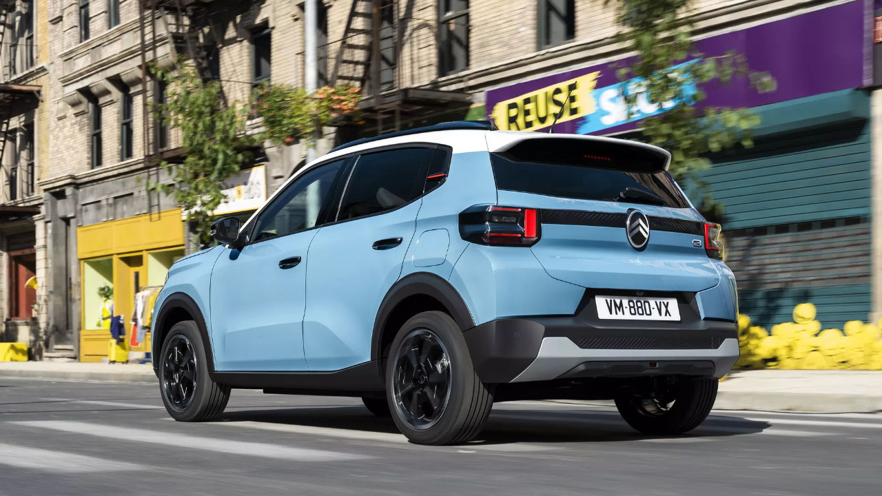 Elektrikli e-C3 ile aynı görünen yeni Citroen C3 görücüye çıkarıldı