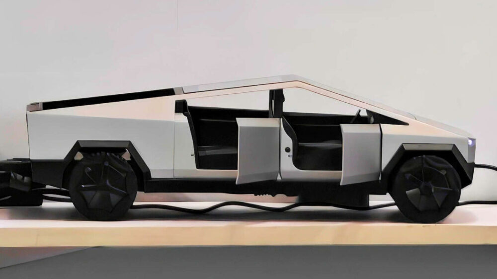 Tesla Cybertruck görünümlü bir mini PC hazırlandı - LOG