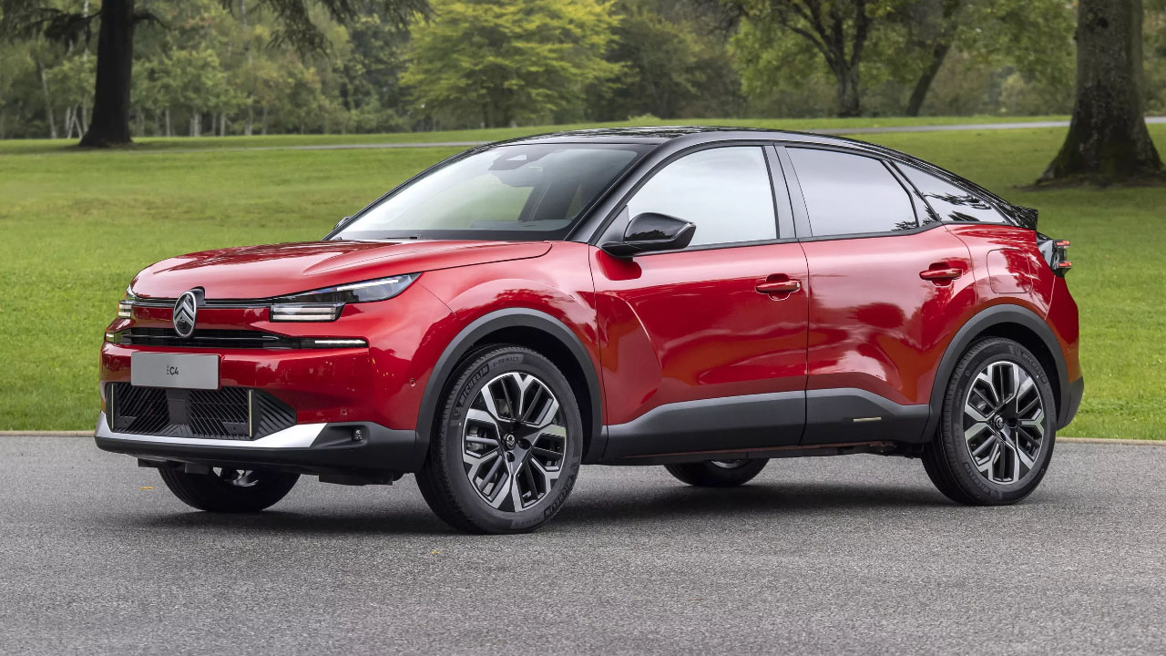 2025 Citroen C4 ve C4 X modelleri görücüye çıkarıldı - LOG