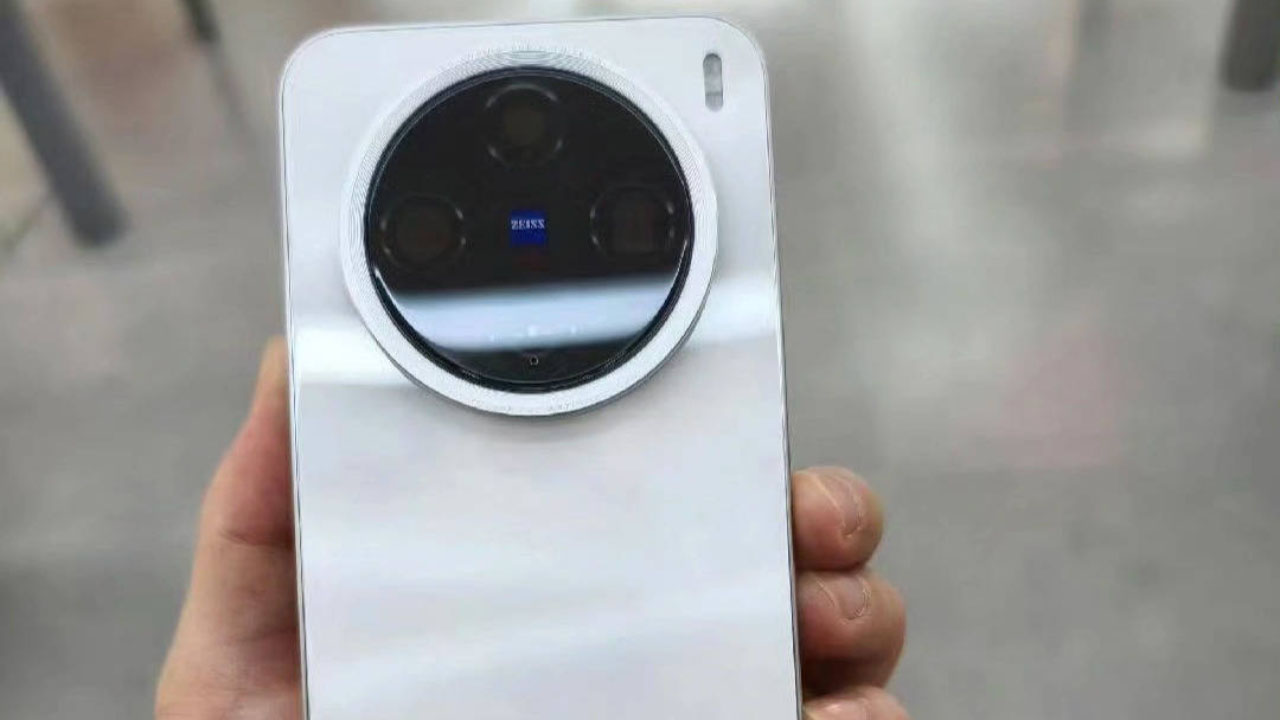 Vivo X200 Pro Mini için bazı fotoğraflar paylaşıldı - LOG