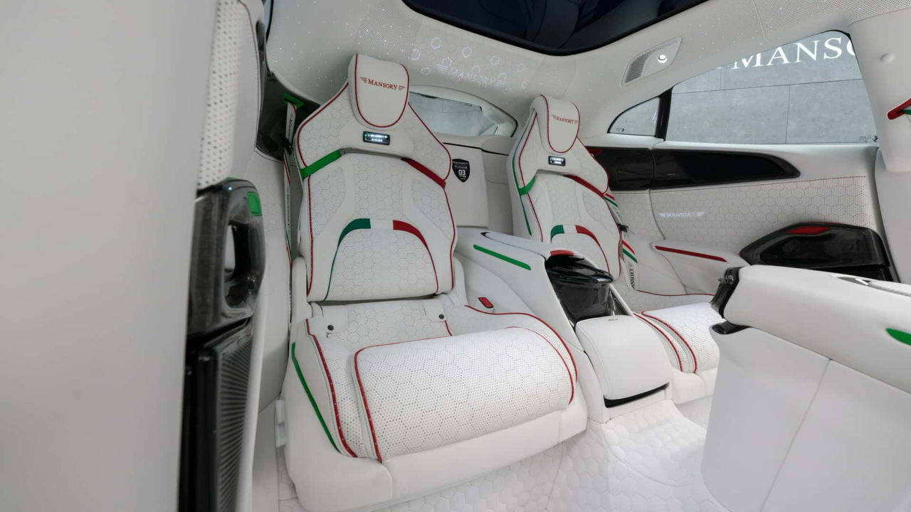 Mansory, Ferrari Purosangue üzerine kurdu: "Pugnator Tricolore"