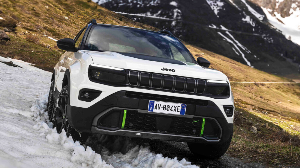 Yeni Jeep Avenger 4xe Türkiye’de satışa sunuldu - LOG