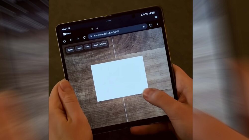 Katlanabilir telefonlara odaklanan bir origami simülatörü hazırlandı ...